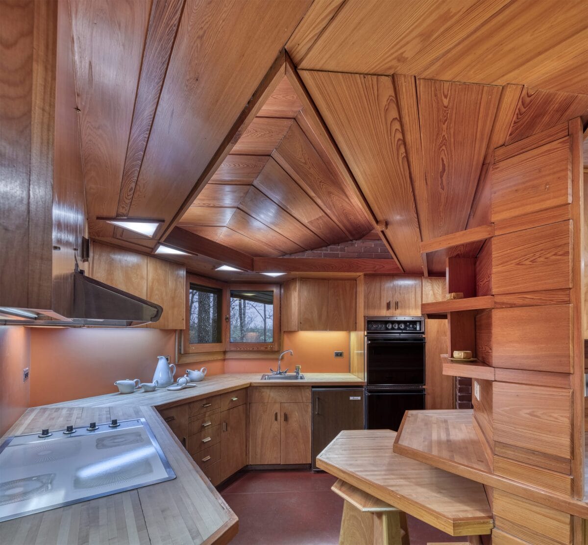 Gallery - The Frank Lloyd Wright House in Ebsworth Park: Kirkwood, Missouri